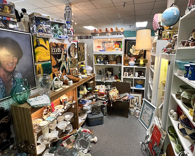 Elvis hasn't left the building! This booth is a time capsule where the King watches over treasures from decades past.