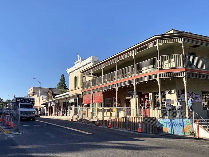 The historic architecture of downtown Mariposa tells stories of California's gold-flecked past while offering modern-day explorers a chance to step back in time.