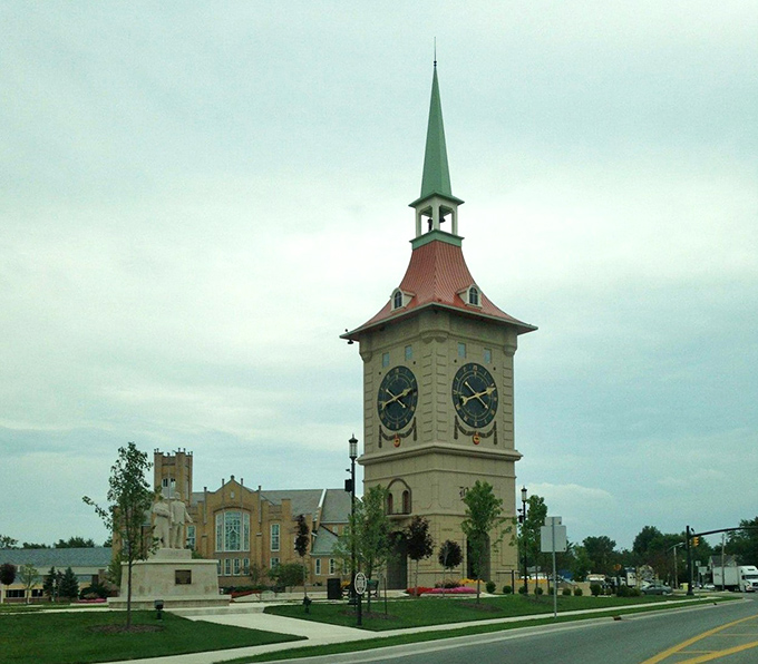 Switzerland called and wants its architecture back! Berne's clock tower stands as a 160-foot reminder that punctuality never goes out of style in this Swiss-inspired town.