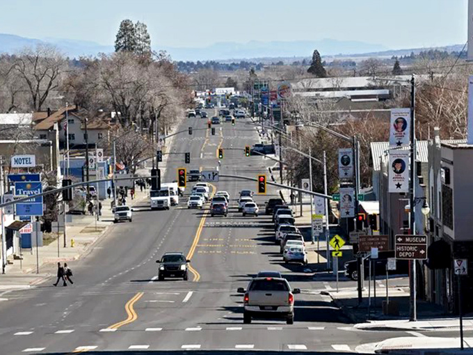 Wide streets and mountain views remind you that California has more personalities than just beaches and traffic jams.