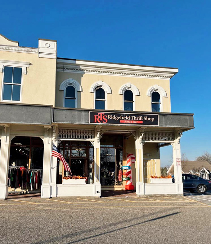 A splash of patriotic spirit greets visitors at the entrance, where seasonal displays hint at the carefully curated collections awaiting inside.