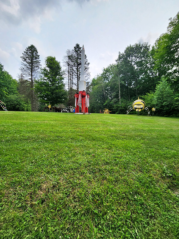 Standing tall against Pennsylvania skies, this rocket sculpture reaches for the stars while a golden spider lurks nearby, ready to catch unsuspecting tourists.
