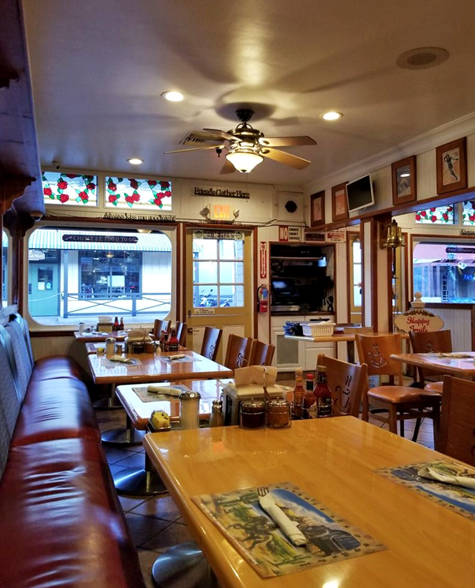 Warm wood, cozy booths, and stained glass windows create that perfect diner ambiance&mdash;like stepping into your favorite aunt's kitchen, if your aunt lived on an island paradise.
