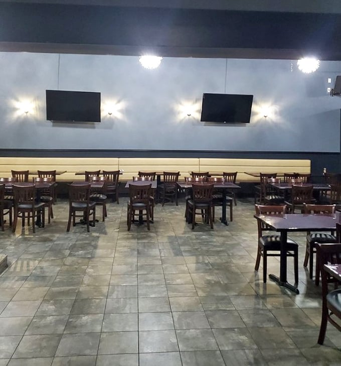 Clean, spacious, and welcoming&mdash;this dining room proves great food doesn't need fancy surroundings to make you feel special inside.