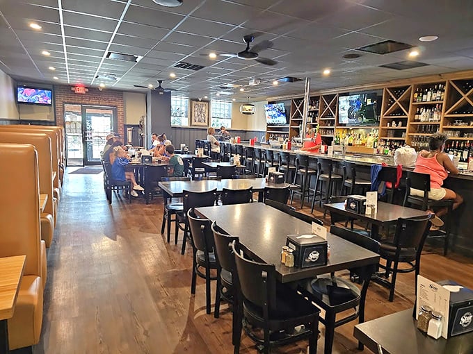 The dining room balances tavern coziness with no-nonsense efficiency &ndash; exactly what you want in a place where the pizza takes center stage.