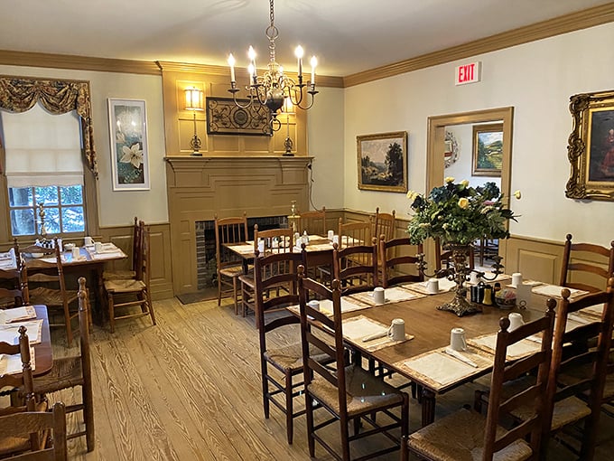 Wooden tables bathed in natural light, a working fireplace, and colonial-era charm create the perfect setting for a meal that tastes like Virginia heritage.