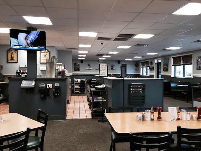 Classic diner aesthetics meet homey comfort inside Rick's. The kind of place where calories don't count and coffee cups never empty.