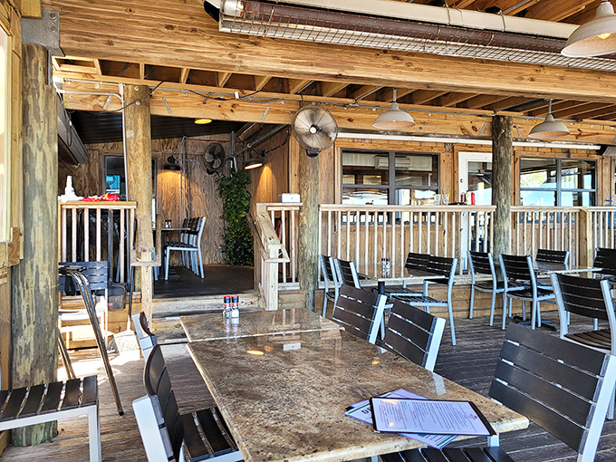 Rustic wooden beams and simple furnishings let you know immediately: this place prioritizes what's on your plate over fancy frills. Nautical minimalism at its finest.