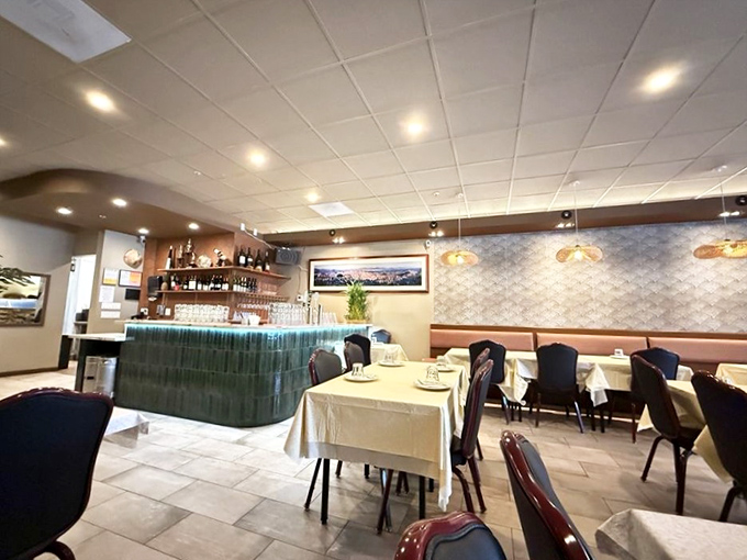 White tablecloths and understated elegance create the perfect backdrop for the star of the show&mdash;the crab that will soon command your full attention.