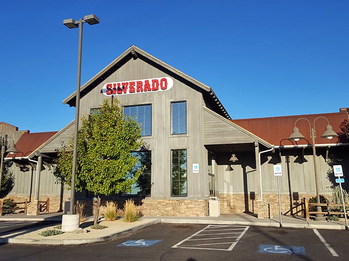 Silverado brings modern dining to town with that barn-inspired architecture that says "we're fancy, but we haven't forgotten where we came from."