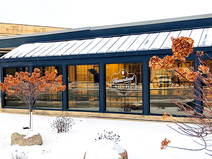 The Homestead Boutique stands ready to welcome shoppers with warm autumn d&eacute;cor that says "come in and stay awhile" without saying a word.