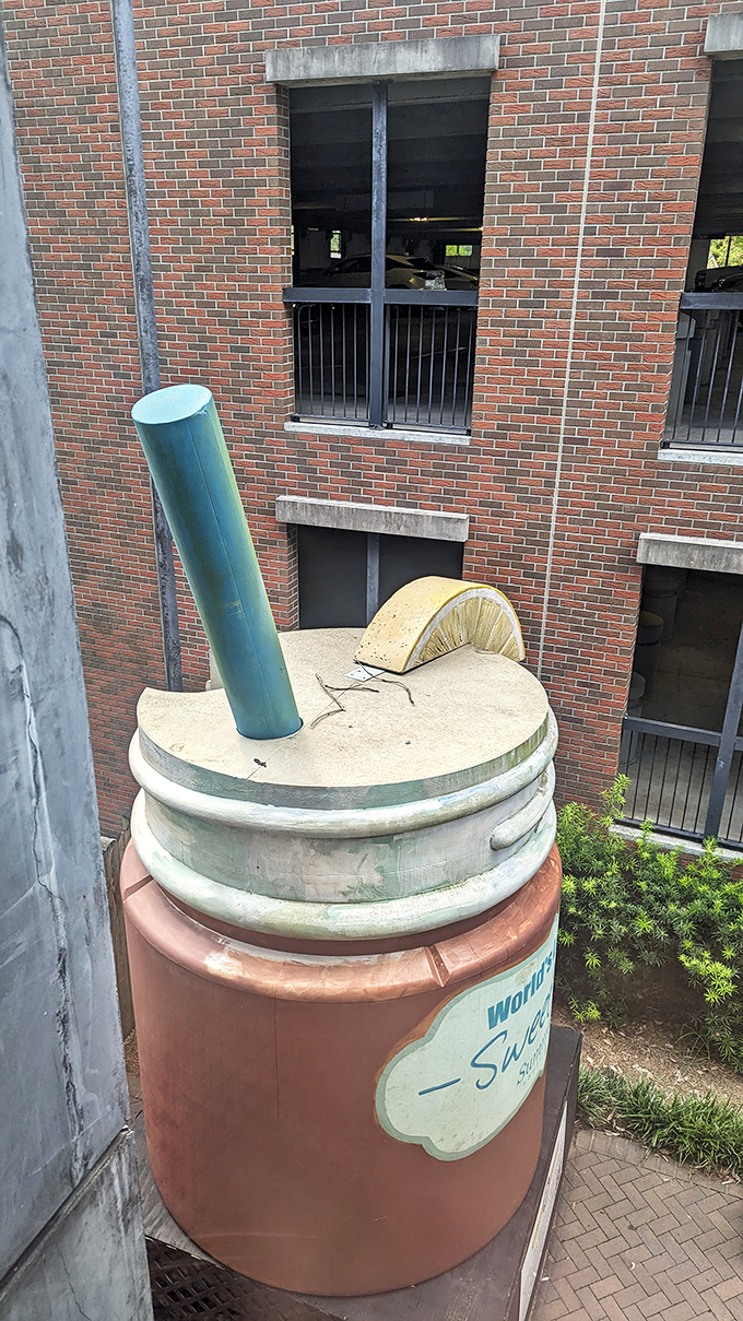 From this angle, you can appreciate the craftsmanship of the giant lid and straw. It's like someone ordered a sweet tea for Paul Bunyan.