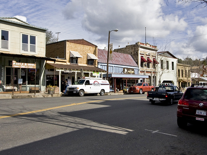 Downtown Angels Camp feels like stepping onto a Western movie set, except the coffee shops have Wi-Fi and nobody's practicing quick-draws.