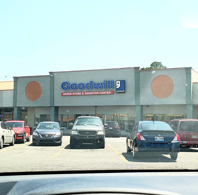 Blue skies and budget finds await at this Gulfport gem. The orange circular accents on the building are like retail target signs for bargain hunters.