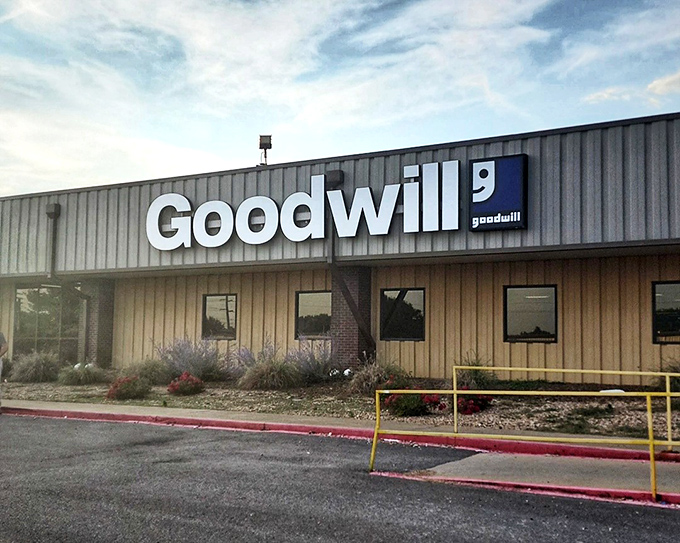 That warehouse-style facade means business &ndash; no fancy frills, just thousands of square feet dedicated to spectacular deals waiting inside.