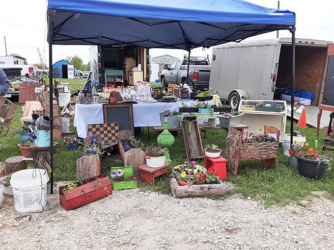 Nature meets nostalgia at this eclectic booth where vintage glassware, rustic planters, and garden treasures create an irresistible hodgepodge of possibility. 