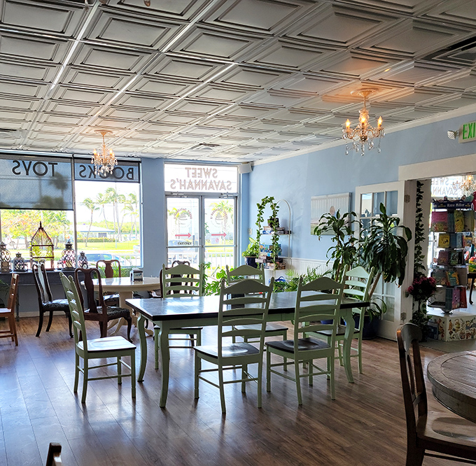 Elegant meets homey in this charming interior where a crystal chandelier watches over serious dessert decisions.