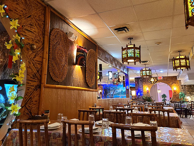 Step inside and suddenly you're not in Kansas—or Illinois—anymore. Bamboo walls, Chinese lanterns, and tiki vibes transport you to a 1960s Polynesian fantasy.