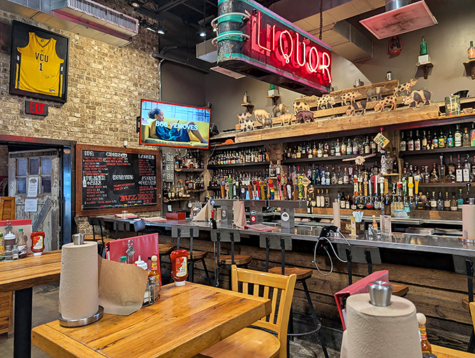 The glowing neon liquor sign and impressive bar lineup prove that great barbecue deserves equally great beverage accompaniment.