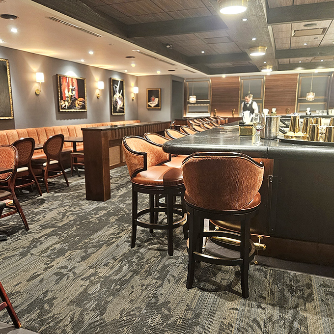 Elegant yet unpretentious, Bern's bar area invites you to settle in for a pre-dinner cocktail while contemplating the gastronomic journey ahead.