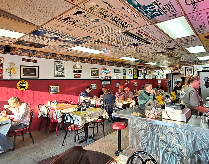 Where newspaper ceilings meet genuine smiles, and every table tells a different Jackson story. 