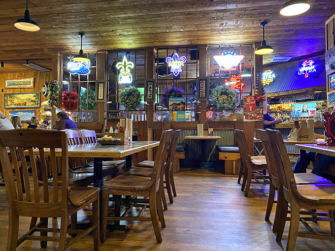 Wooden walls, neon signs, and the promise of seafood paradise. The dining room at Big Al's feels like Louisiana's living room.