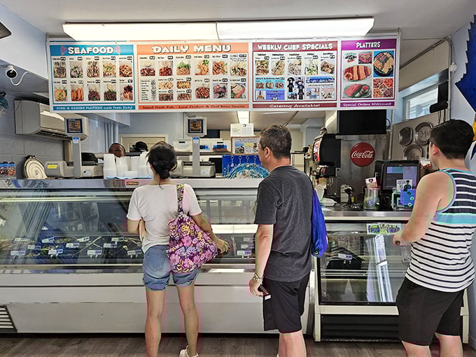 The line forms to the right, folks! When locals queue up this eagerly, you know you're about to experience something special.