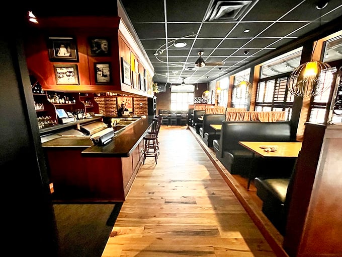 Where warm wood meets cool design. The Caf&eacute;'s interior strikes that perfect balance between "nice enough for a special occasion" and "comfortable enough for Tuesday lunch."