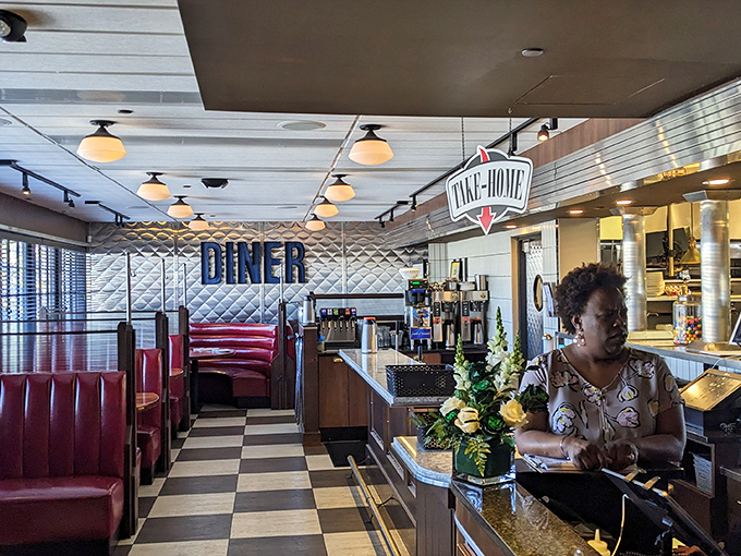 No-frills dining at its finest&mdash;concrete floors, wooden tables, and the invisible but unmistakable perfume of decades of smoke.