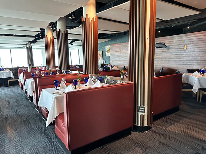 Red leather booths and gleaming brass columns create the perfect setting for seafood indulgence. It's like dining in a luxury liner without the seasickness.