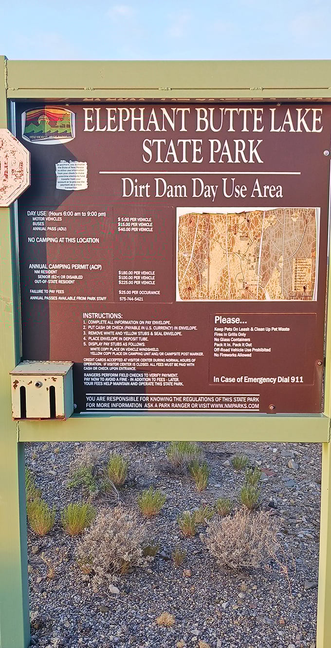 The park's information board &ndash; less exciting than what lies beyond it, but essential reading for first-timers. Consider it your desert lake decoder ring. 