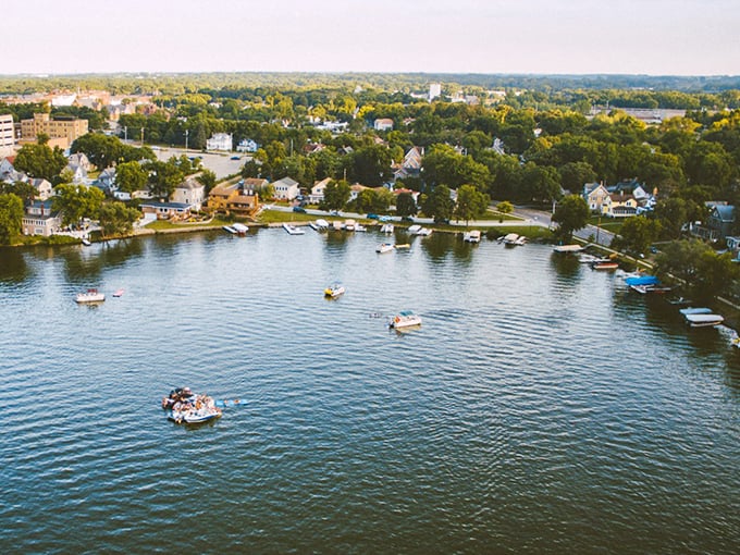 Albert Lea's waterfront buzzes with affordable boating fun. Who needs expensive resorts when paradise is right in your backyard?