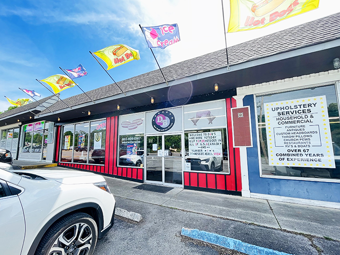 Those festive flags aren't just decoration&mdash;they're celebrating the delicious hot dogs and ice cream waiting inside for you.