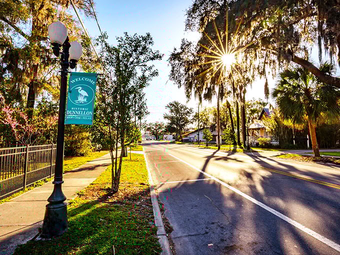 Dunnellon's welcome sign promises small-town charm, and unlike most promises these days, this one actually delivers the goods.