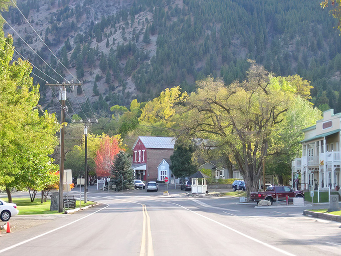 Genoa's tree-lined streets whisper stories older than Nevada itself, where autumn leaves dance like confetti from history.