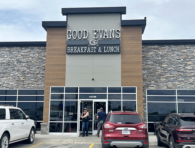 Good Evans! This modern breakfast spot proves great diners don't need to be stuck in the past to serve up comfort.