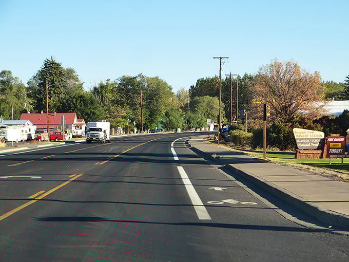 Hines welcomes you with tree-lined streets that feel like a Norman Rockwell painting come alive.