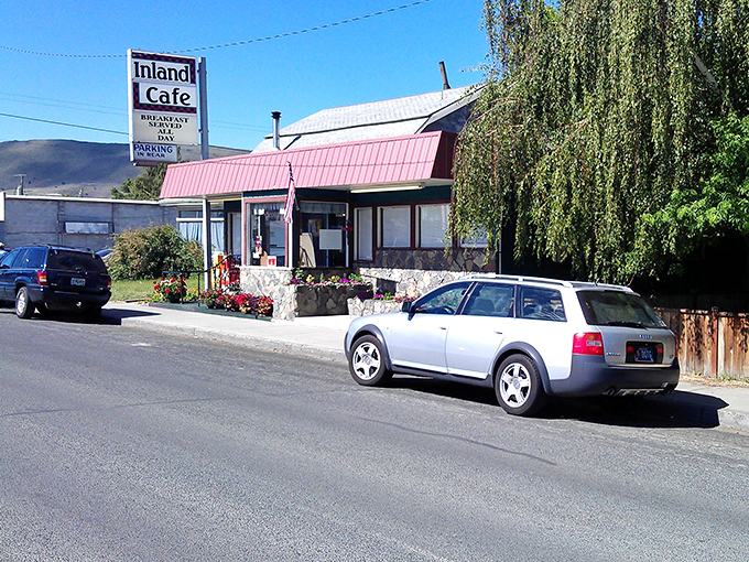 The Inland Cafe's pink roof stands out like a flamingo in the desert. This breakfast-all-day oasis is Baker City's worst-kept secret.