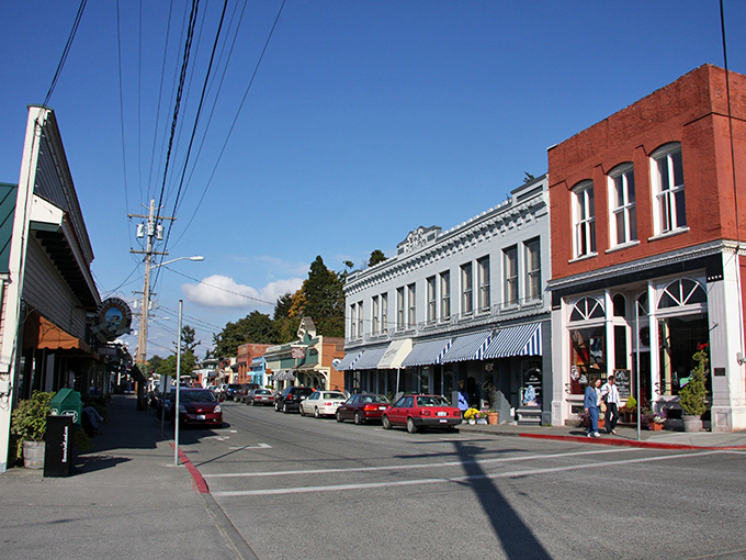 This channel-side gem proves that the best views come with a side of small-town serenity.