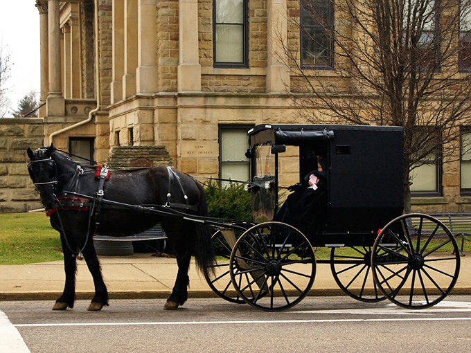 Black buggies lined up outside the courthouse - now that's what I call preferred parking.