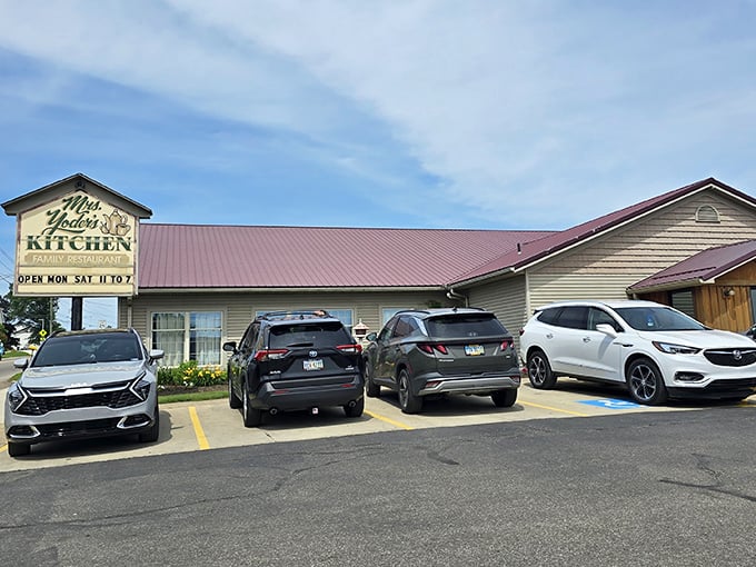 When the parking lot's this full, you know something magical is happening inside those kitchen doors.