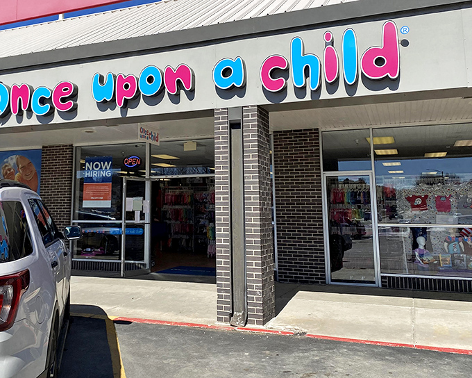 Bright colors and kid-friendly vibes make this the Disney World of children's thrift shopping experiences.