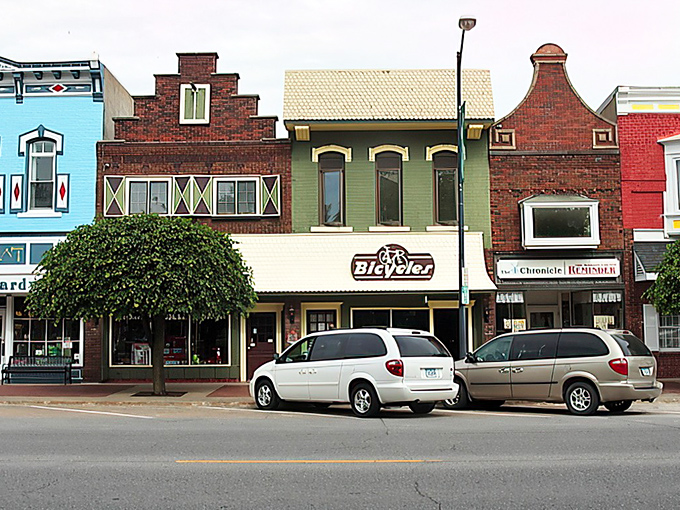 Pella's colorful storefronts could be straight from a movie set &ndash; which makes sense in the town that inspired "Bridges of Madison County."