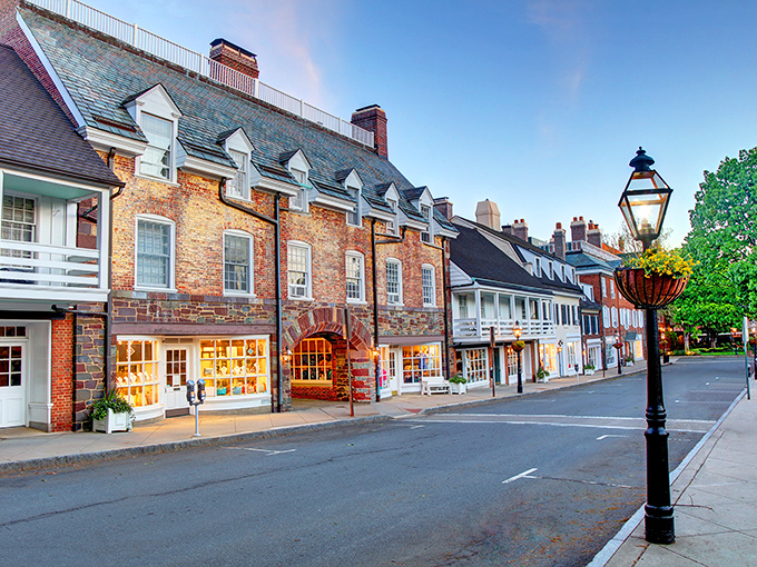 Princeton's brick-lined streets and gas lamps create an atmosphere where history and modern life blend together in perfect harmony.
