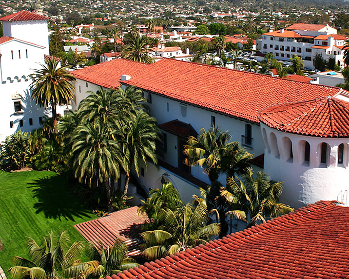 Red-tiled roofs and white stucco buildings give Santa Barbara its nickname &ndash; the American Riviera isn't just hype, it's architecture!