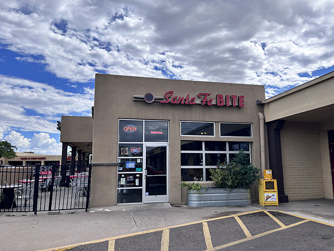 Santa Fe Bite's modest storefront hides culinary greatness&mdash;like finding a diamond in a strip mall setting.