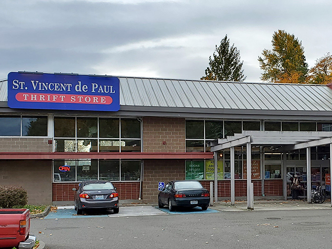 This brick beauty proves that great finds come in classic, well-built packages.