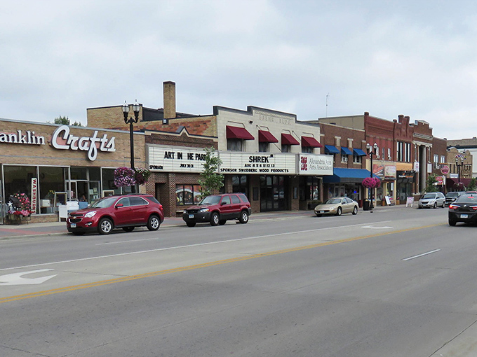 Classic American downtown architecture stands proud, offering shopping and dining that won't require a second mortgage or family intervention.