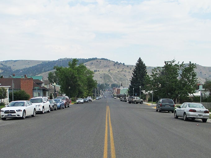 Anaconda's wide streets and mountain views create a peaceful setting where your $1,200 monthly budget stretches surprisingly far.