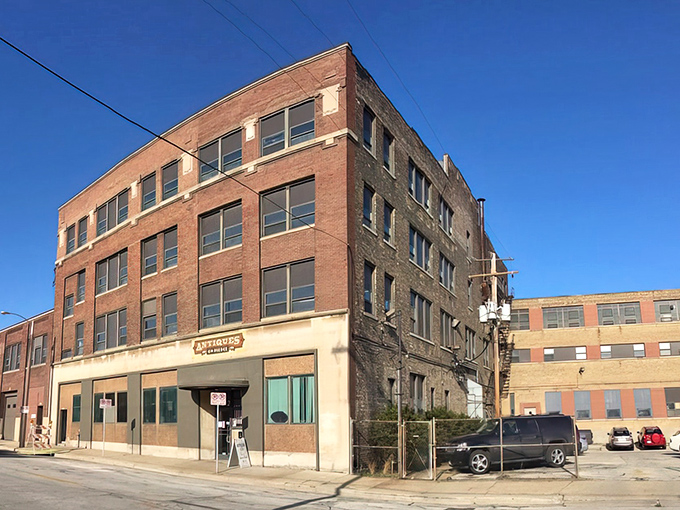 The kind of place where you walk in looking for a lamp and walk out with a 1940s radio and stories about both.